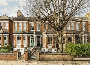 Properties for sale in Hackney, London | Dexters Estate Agents