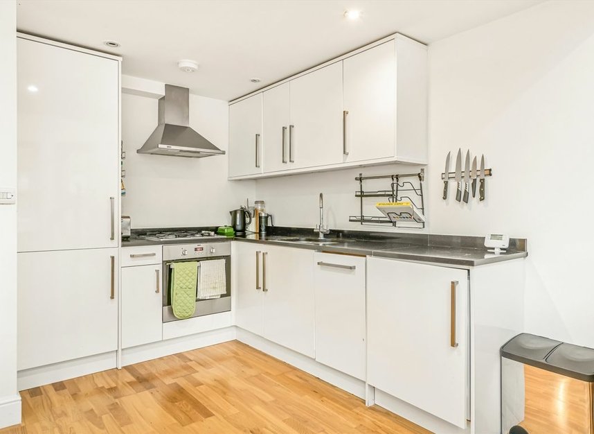 Flat for sale in Ballater Road, London, SW2 (Ref 263532) | Dexters
