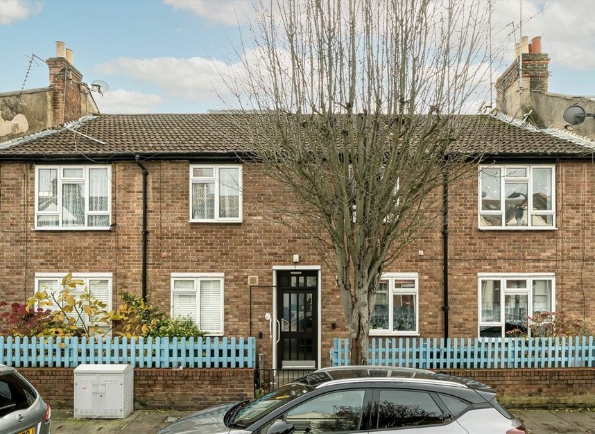 Flat for sale in Beryl Road, London, W6 (Ref 264664) | Dexters