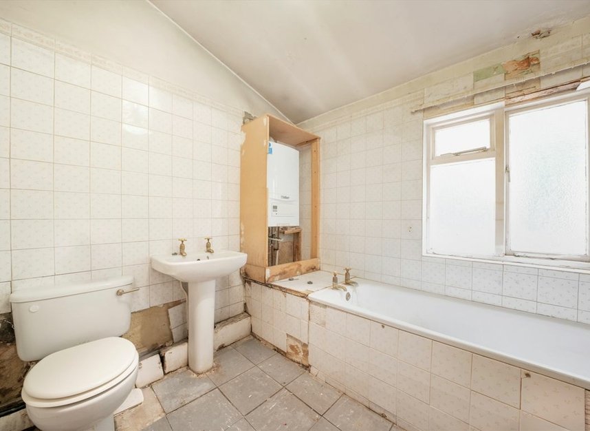 House for sale in Fountain Road, London, SW17 (Ref 257894) | Dexters