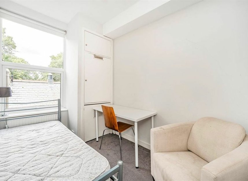 Flat for sale in Ifield Road, London, SW10 (Ref 253089) | Dexters