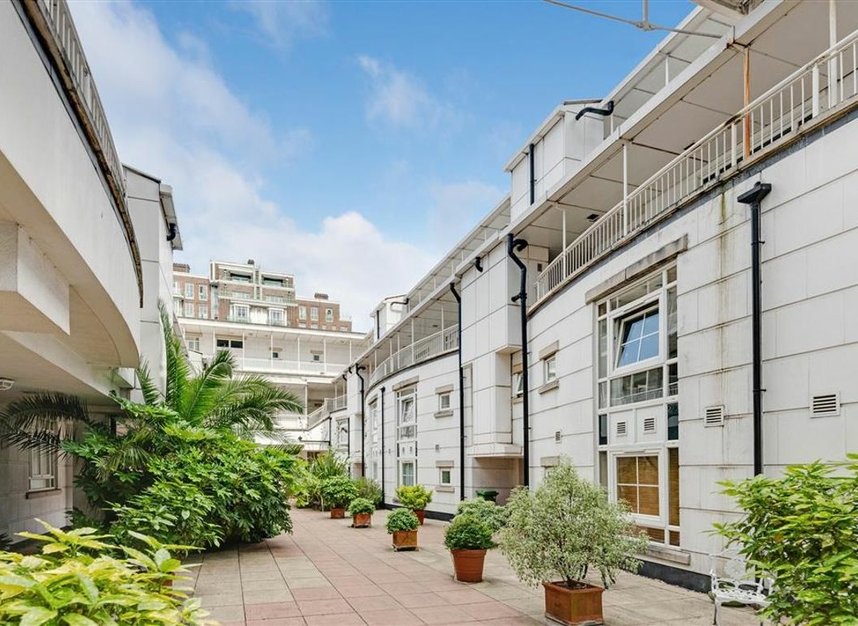 Flat for sale in Marylebone Road, London, NW1 (Ref 250825) | Dexters