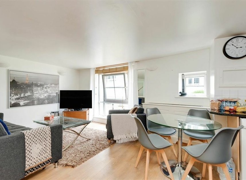 Flat for sale in Marylebone Road, London, NW1 (Ref 250825) | Dexters