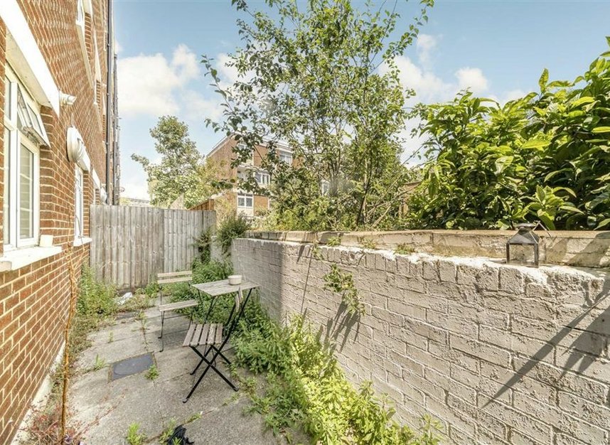 Flat for sale in Osier Street, London, E1 (Ref 252406) | Dexters