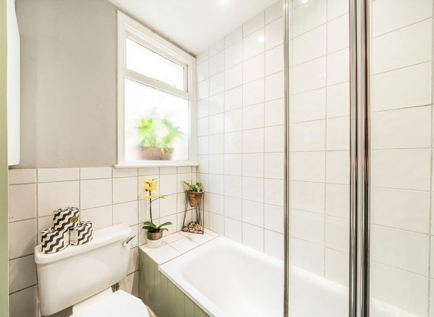 Flat for sale in St. Cyprians Street, London, SW17 (Ref 251938) | Dexters