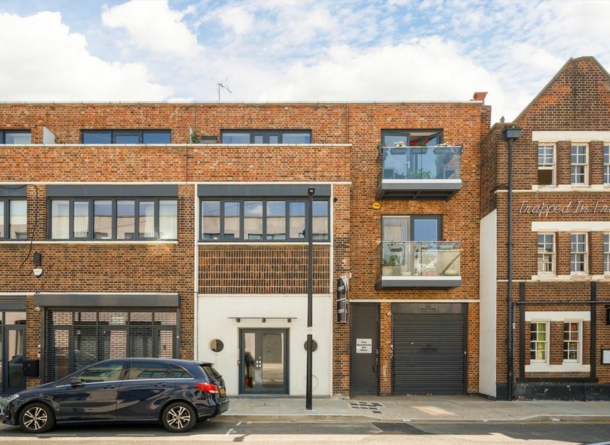 Flat for sale in Vyner Street, London, E2 (Ref 252831) | Dexters