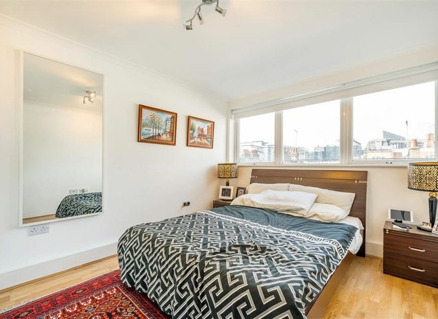Flat for sale in Warwick Way, London, SW1V (Ref 268112) | Dexters