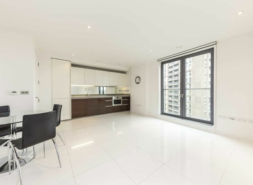 Flat to rent in Baltimore Wharf, London, E14 (Ref 251274) | Dexters