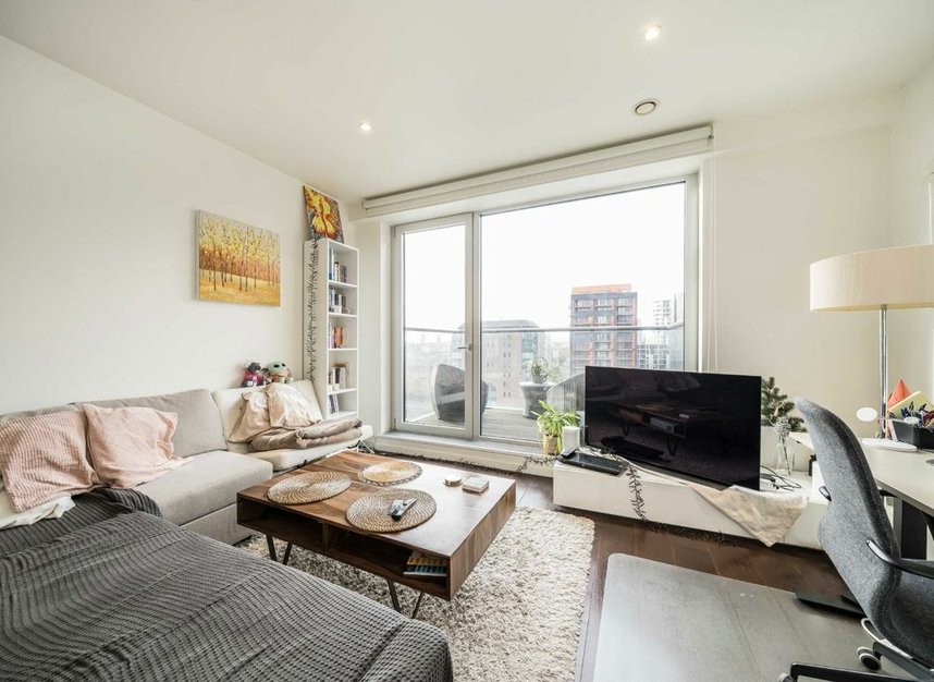 Flat to rent in Baltimore Wharf, London, E14 (Ref 253588) | Dexters