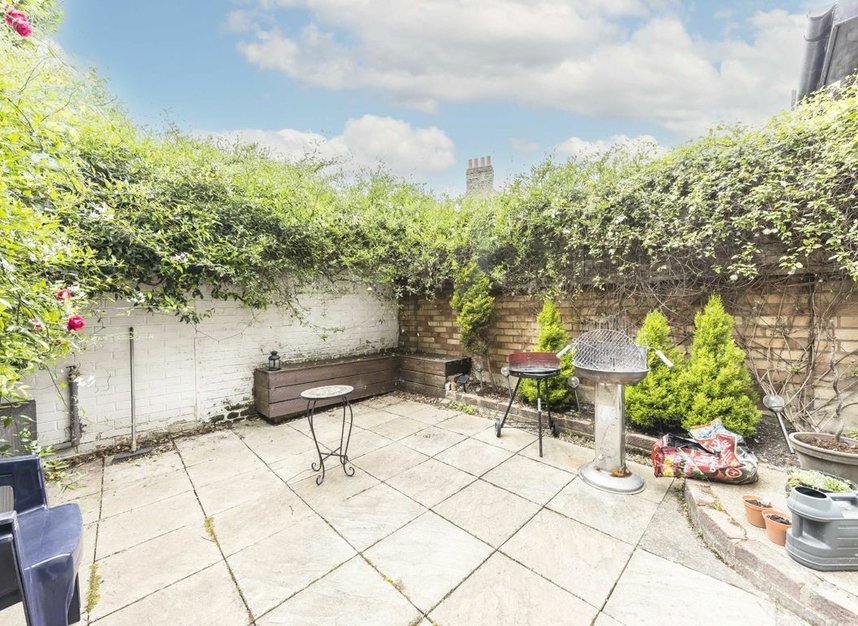 Flat to rent in Bollo Lane, London, W4 (Ref 254958) | Dexters