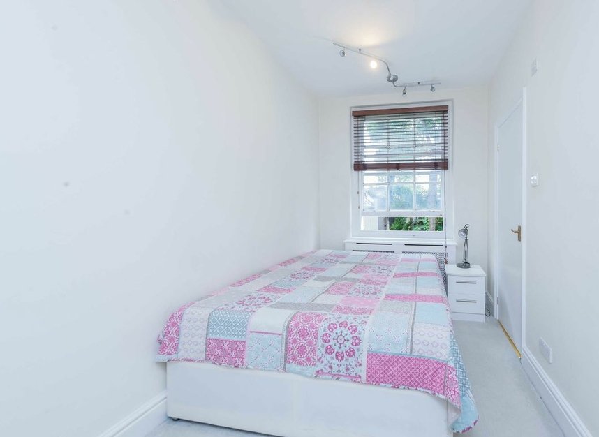Flat to rent in Grove End Road, London, NW8 (Ref 249849) | Dexters