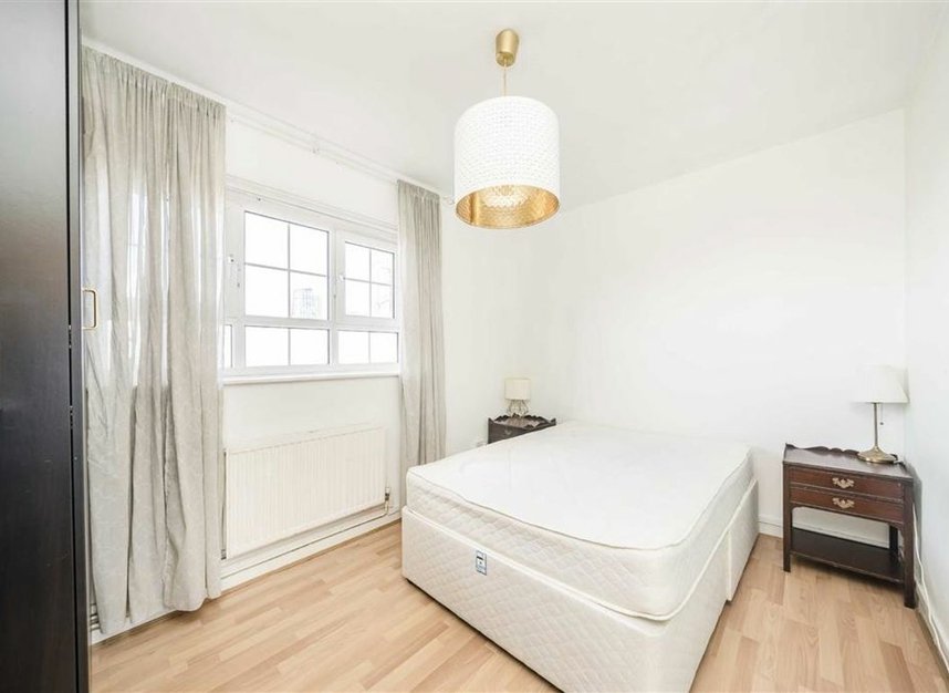 Flat to rent in Reardon Street, London, E1W (Ref 236352) | Dexters