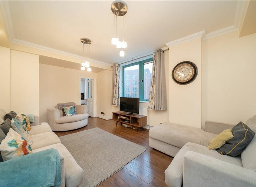 Flat to rent in Shoot Up Hill, London, NW2 (Ref 264566) | Dexters