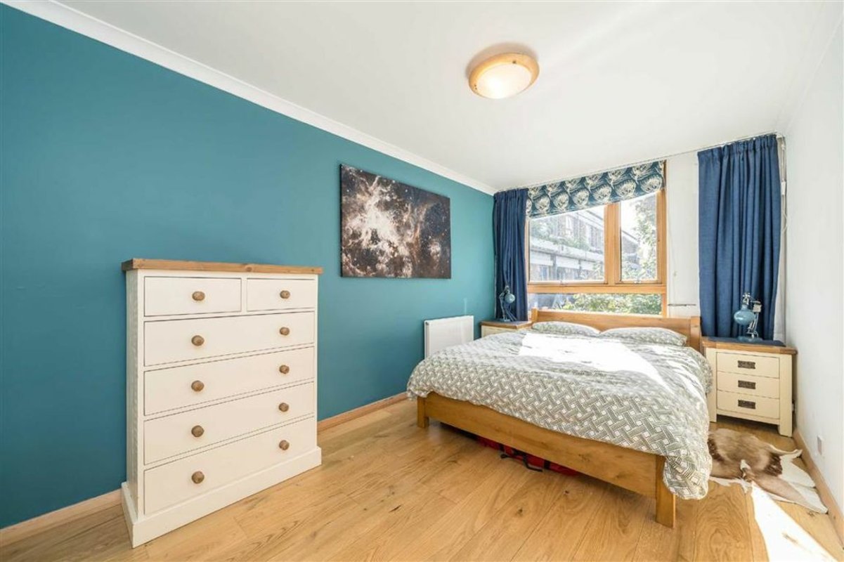 House for sale in Aytoun Road, London, SW9 (Ref 259156) | Dexters