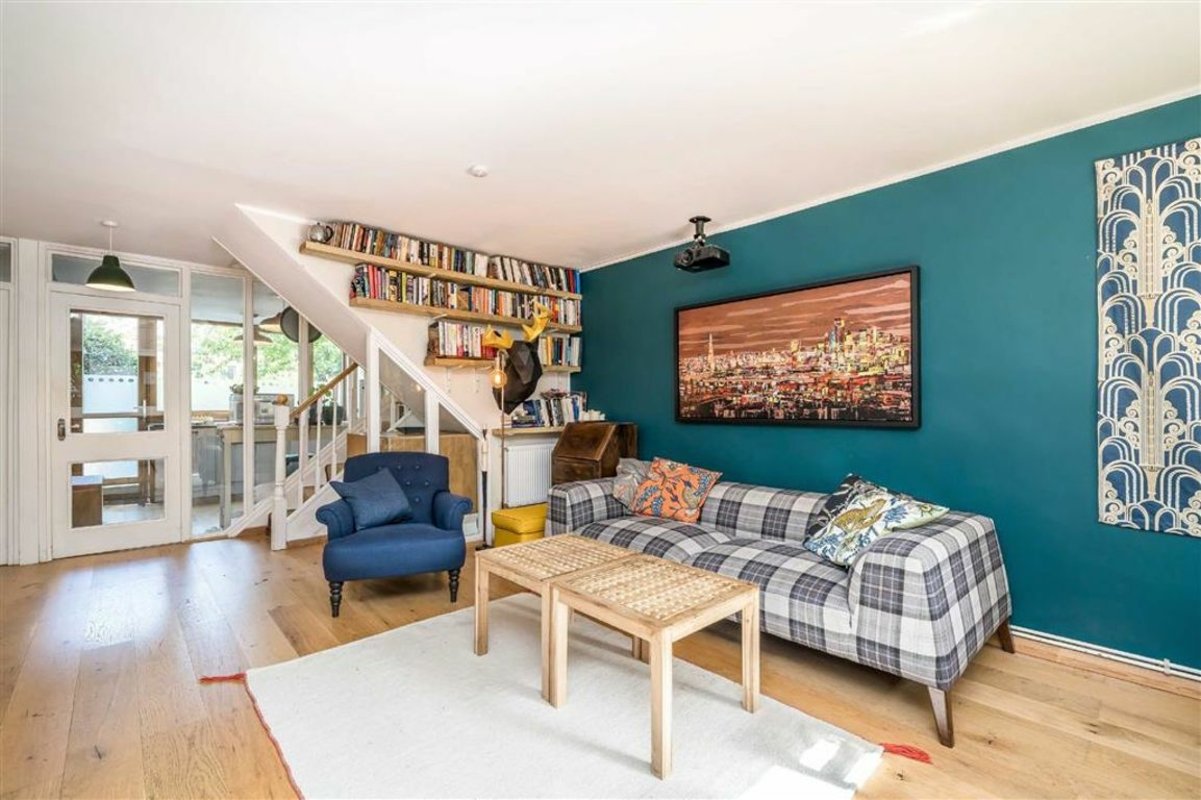 House for sale in Aytoun Road, London, SW9 (Ref 259156) | Dexters