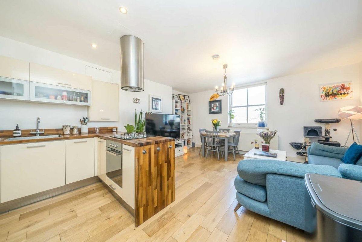 Flat for sale in Bow Road, London, E3 (Ref 246823) | Dexters