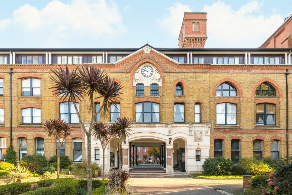 Flat for sale in Fairfield Road, London, E3 (Ref 267438) | Dexters