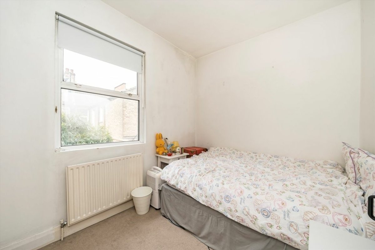 Flat for sale in Farm Lane, London, SW6 (Ref 250944) | Dexters