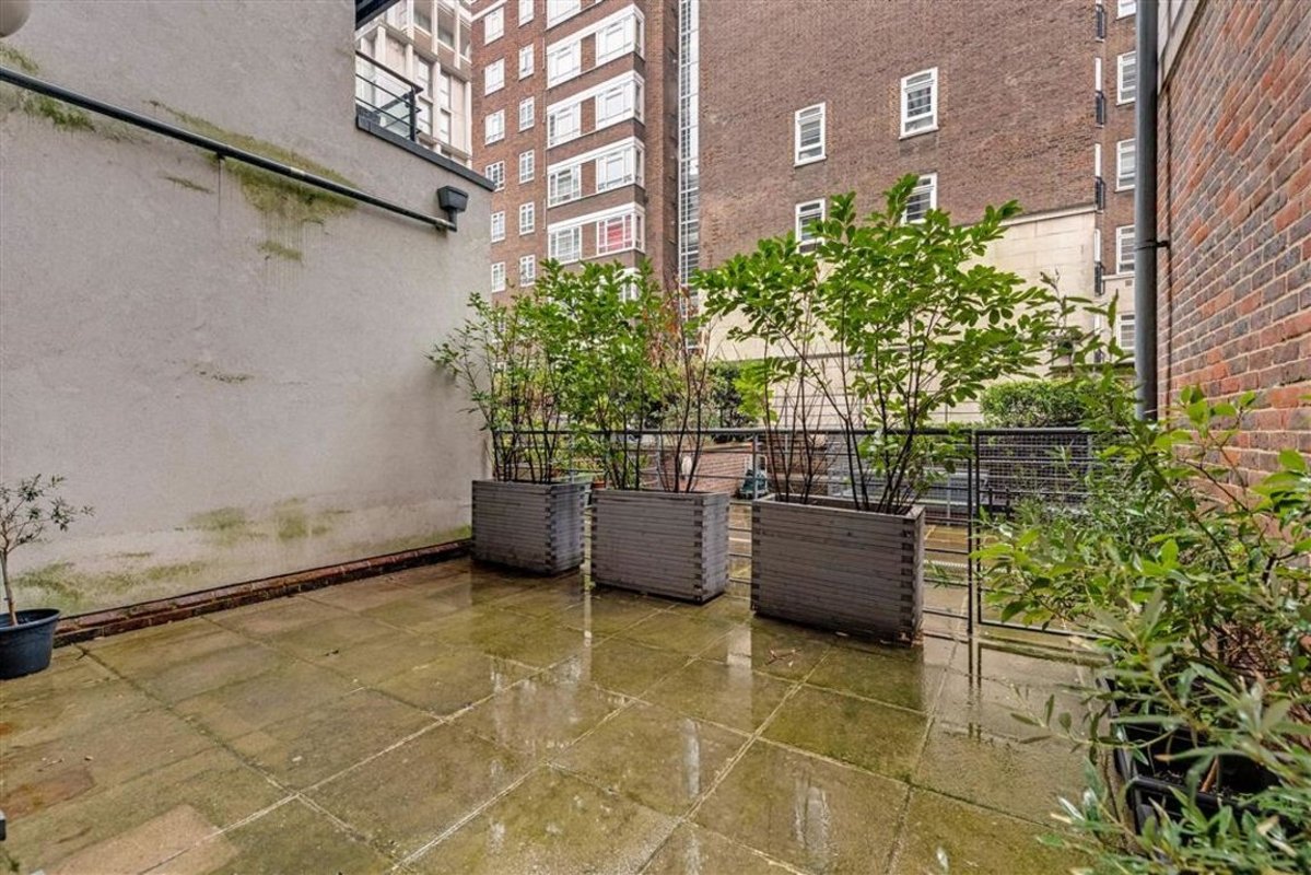 Flat for sale in Marsham Street, London, SW1P (Ref 270412) | Dexters
