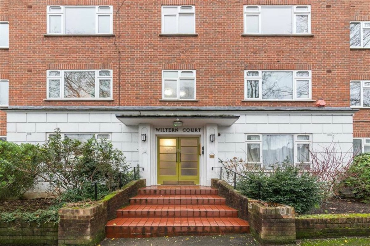 Flat for sale in Shoot Up Hill, London, NW2 (Ref 262240) | Dexters