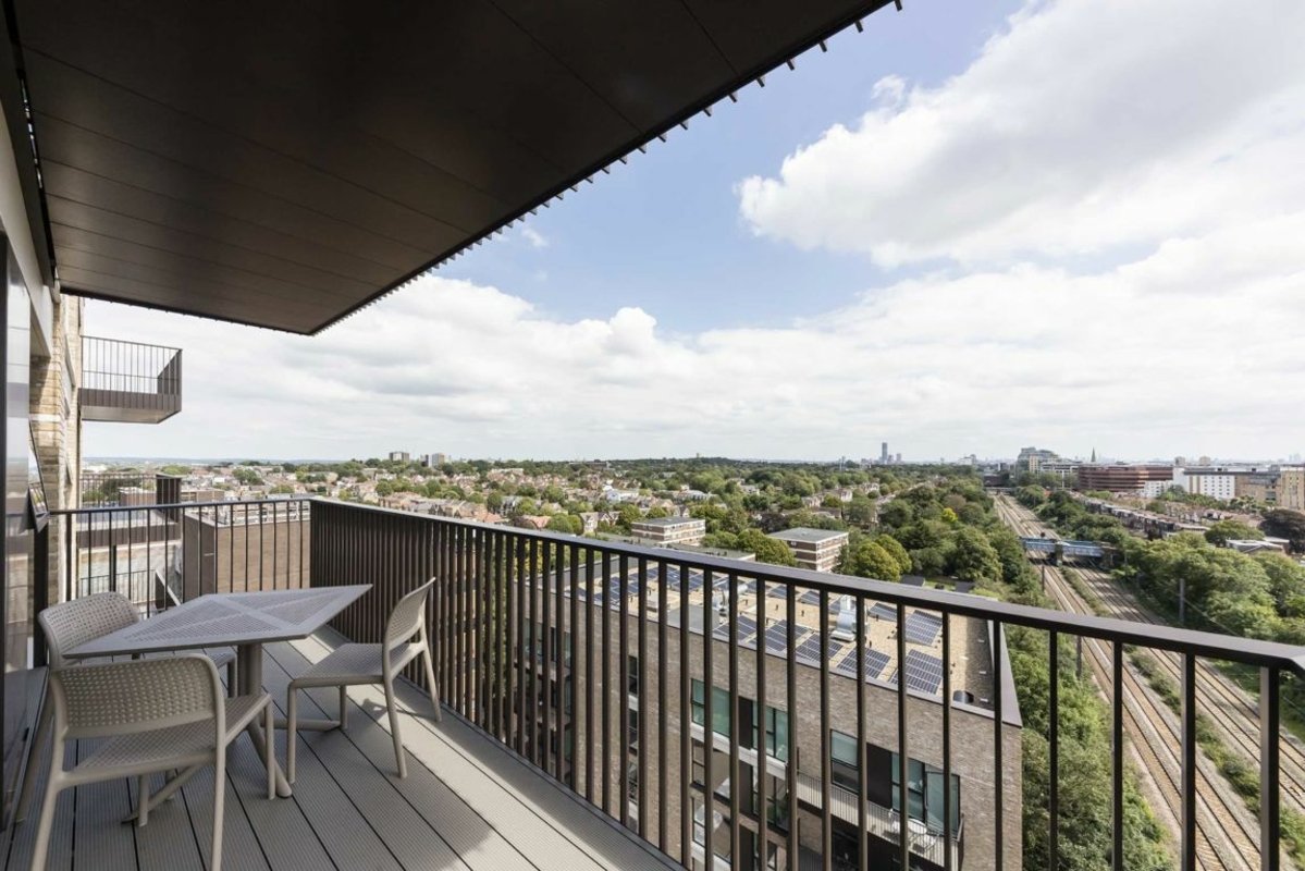 Flat to rent in Bathgate Place, London, W13 (Ref 260339) | Dexters