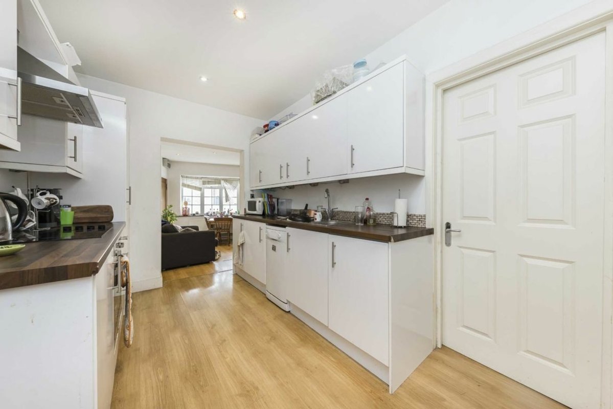 Flat to rent in Bollo Lane, London, W4 (Ref 254958) | Dexters