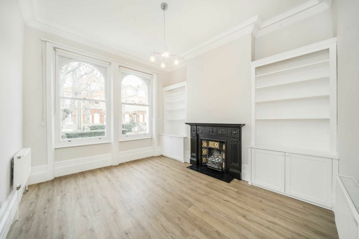 Flat to rent in Brondesbury Villas, London, NW6 (Ref 241418) | Dexters
