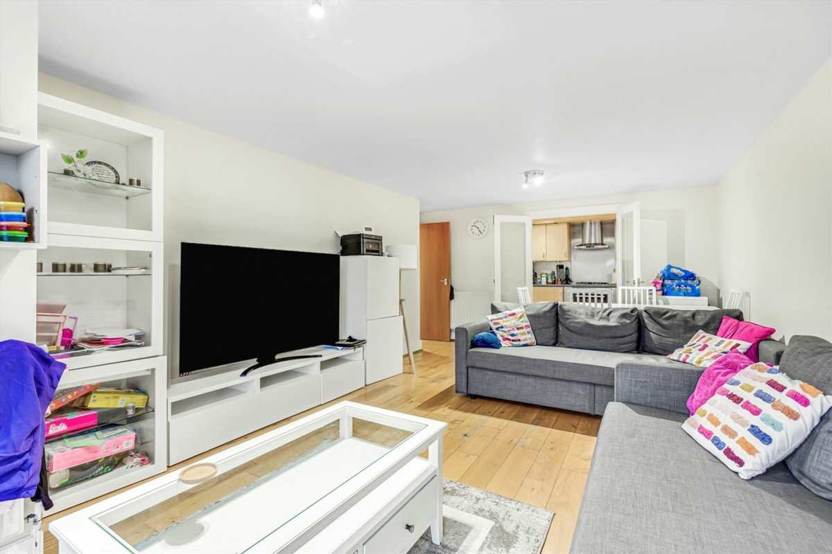 Flat to rent in Jerome Place, Kingston Upon Thames, KT1 (Ref 246966) | Dexters