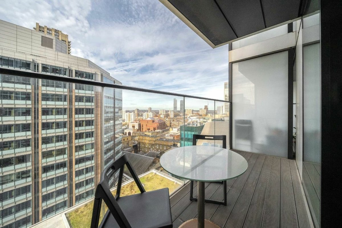 Flat to rent in Moor Lane, London, EC2Y (Ref 244248) | Dexters